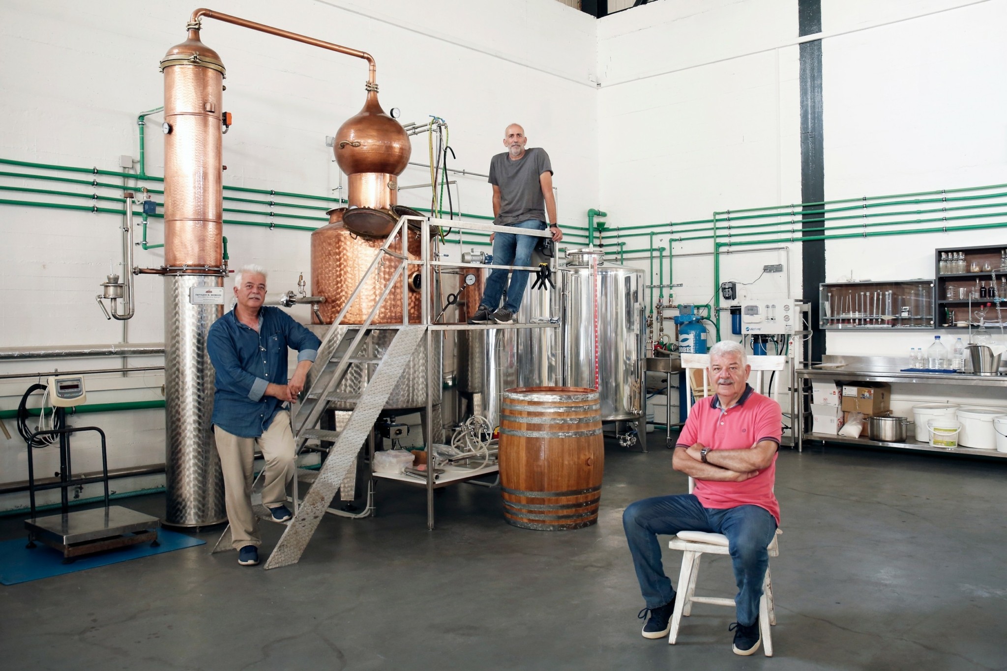 Crete's Premium Tsikoudia, Born Via Strong Friendship | travel.gr