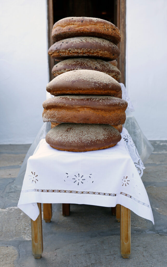 A day in Rineia, Mykonos' hidden paradise | travel.gr