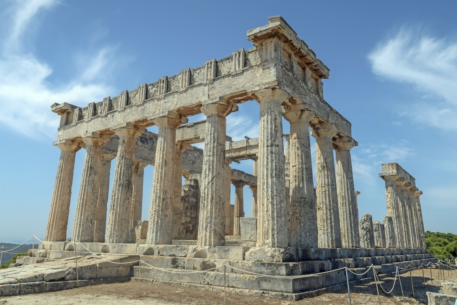 Αίγινα: Απόδραση στο αγαπημένο νησί των Αθηναίων | travel.gr