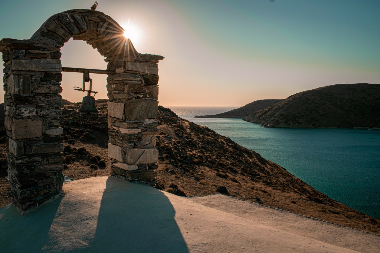 Κύθνος: Κάθε στροφή και παραλία| travel.gr
