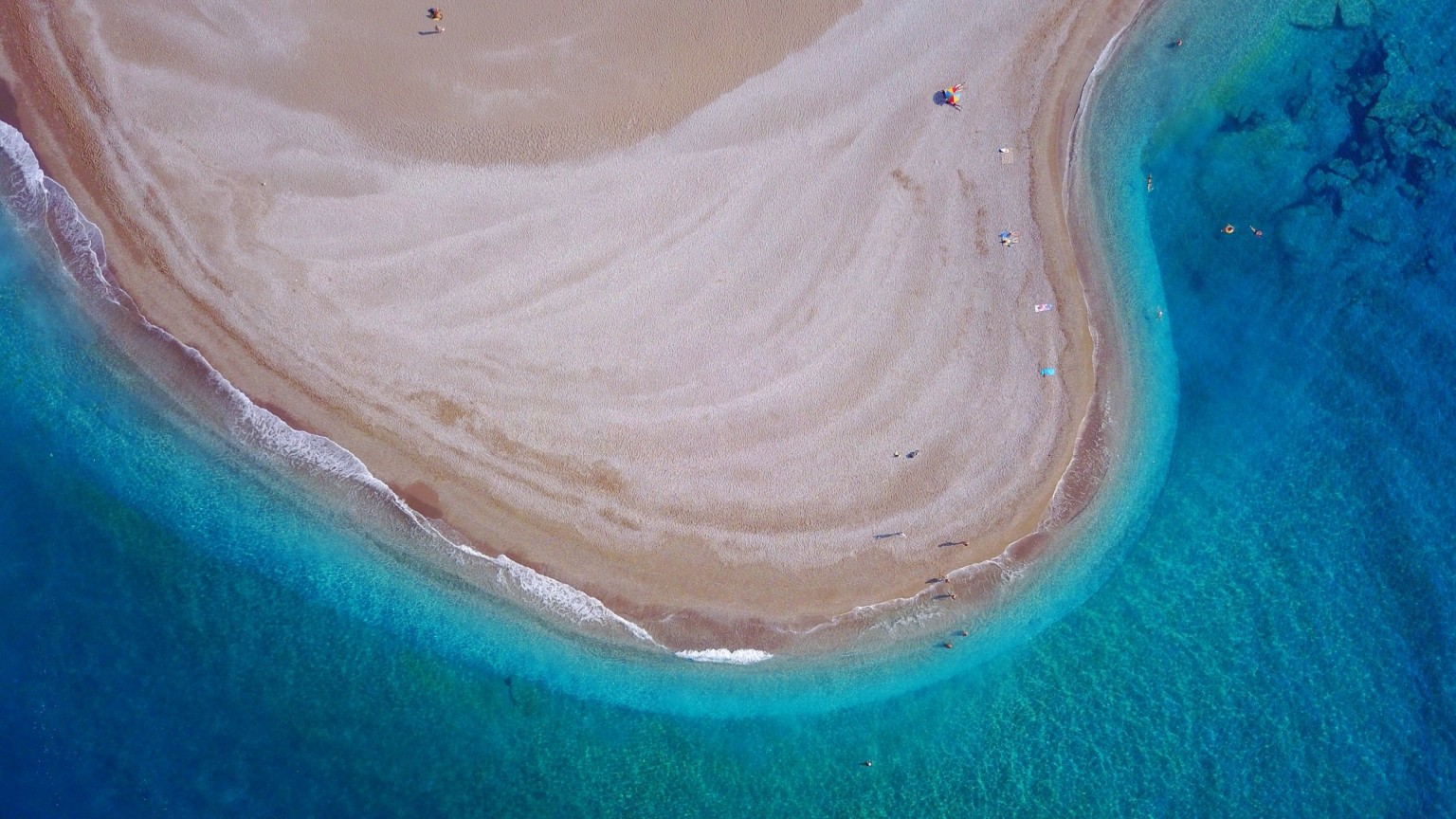 Solitary swimming in the Dodecanese islands; 12 secluded, covid-free ...