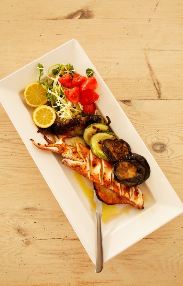 History meets inspiration at Nikolas taverna on Mykonos | travel.gr