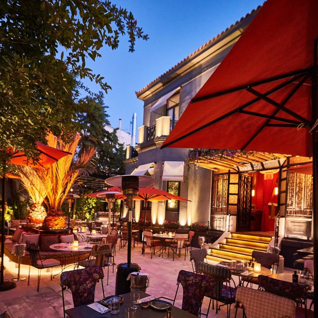 Five cool gardens and courtyards in Kifissia for every palate | travel.gr