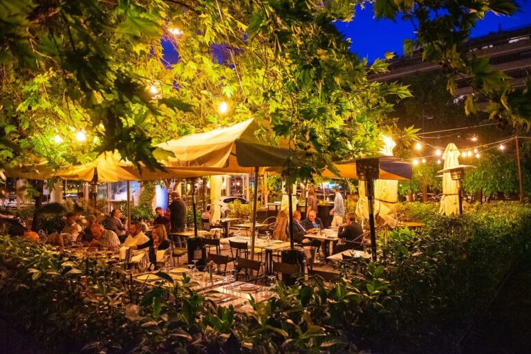 Secret Garden Dining at 12 Top Athens Restaurants | travel.gr