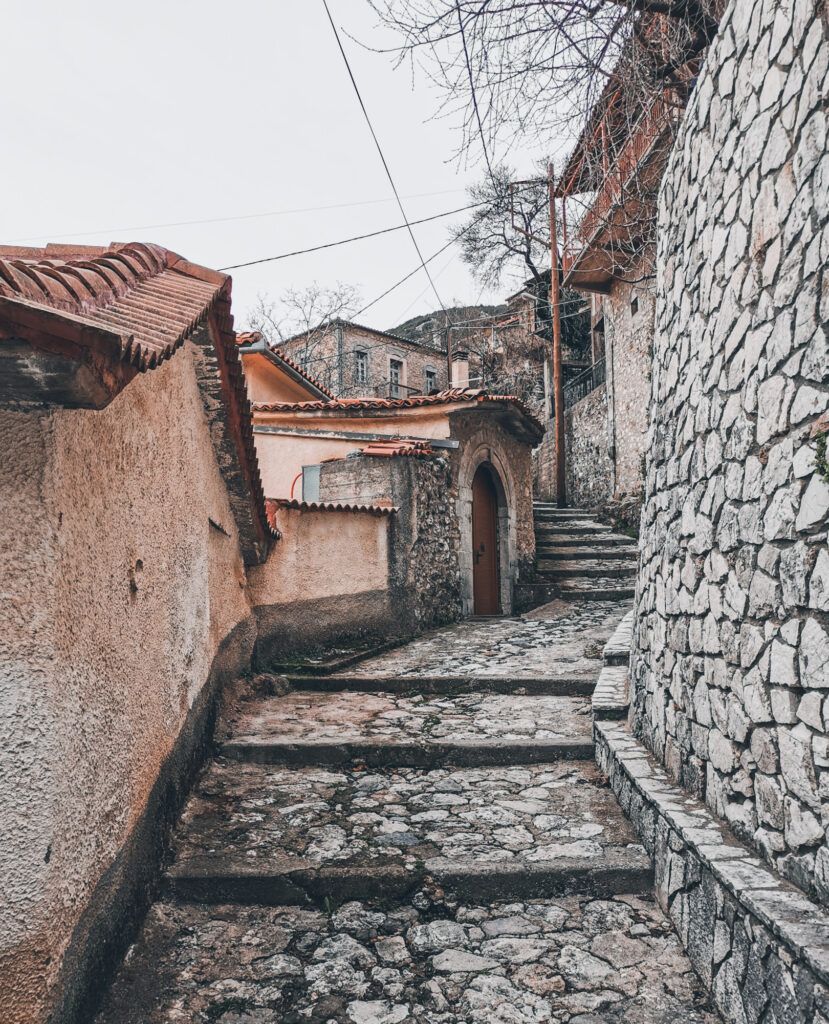 5 Arcadian Villages Straight Out of a Fairy Tale | travel.gr