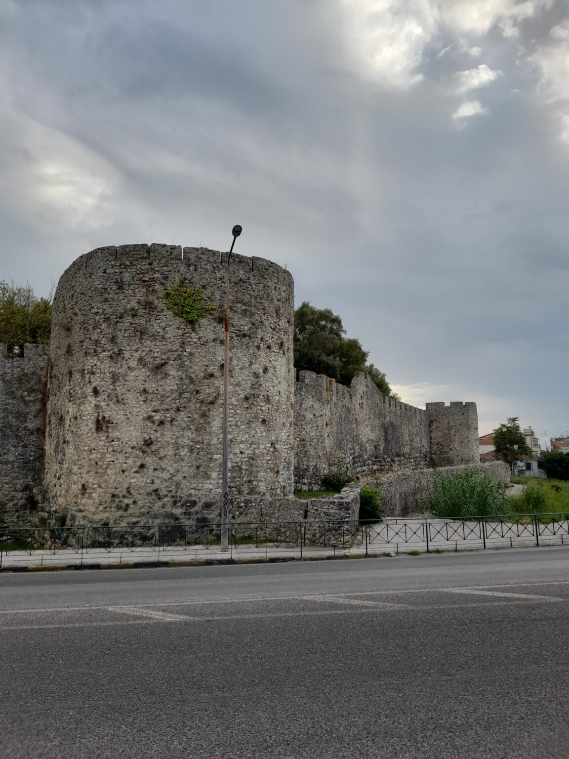 Εξερευνώντας την Άρτα: Το γεφύρι, οι εκκλησίες, τα μονοπάτια και τα ...