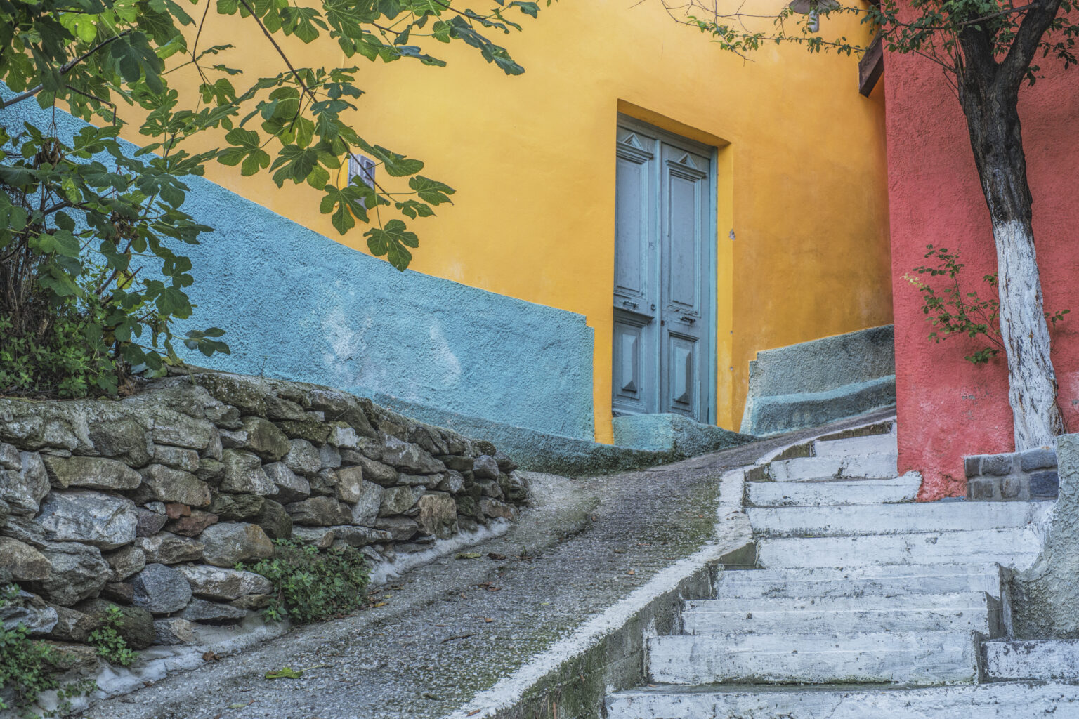 The Old Town of Kavala, Greece -Colours, stone and history | travel.gr