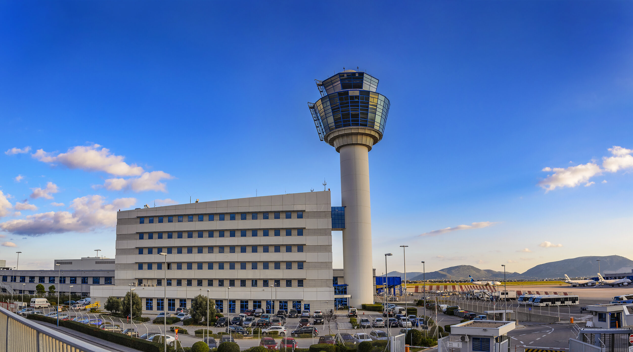 Με PCR 72 ωρών ή rapid test 24 ωρών, η είσοδος στην Ελλάδα από την ...