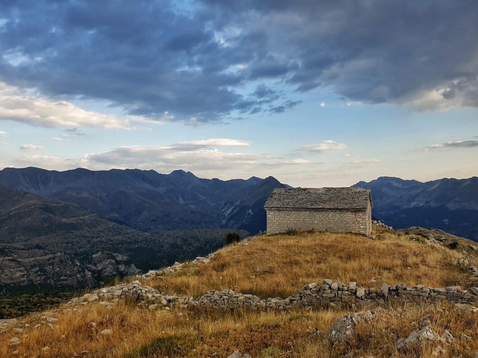 Rod trip στα Τζούμερκα | travel.gr
