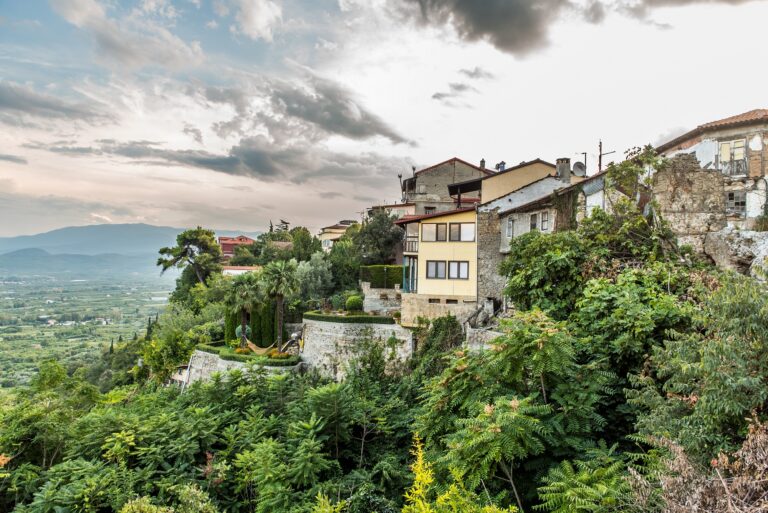 Παραδοσιακός οικισμός Βαρόσι Έδεσσα | travel.gr