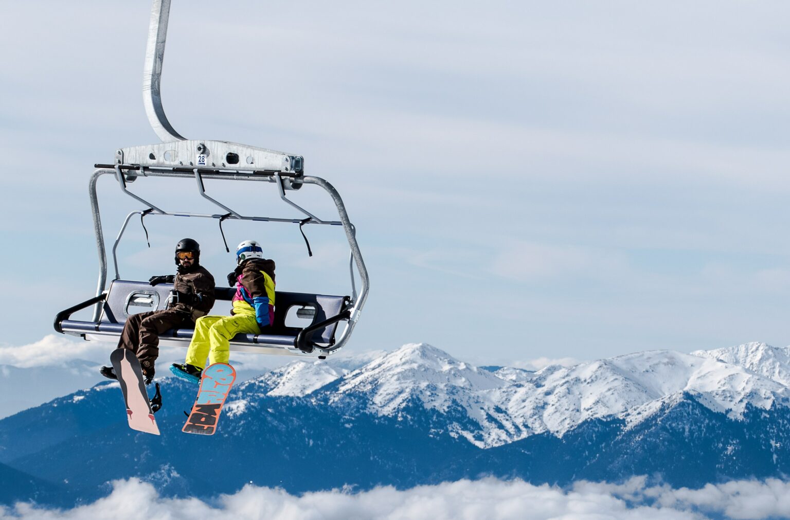 Seventeen of the most exciting ski centres in Greece | travel.gr