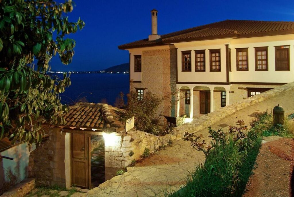 10 mansions in mountainous destinations in Greece | travel.gr