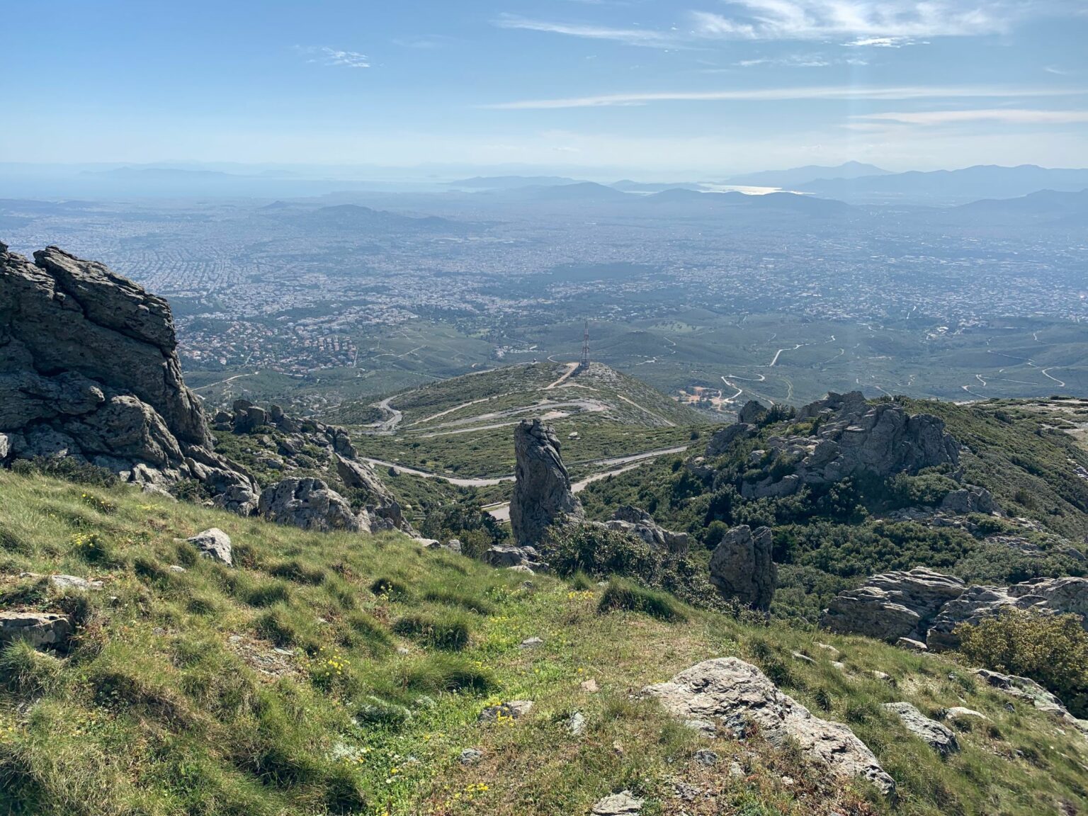 Πεζοπορία στην Αττική σε Υμηττό, Πεντέλη, Λαύριο, Μαραθώνα | travel.gr