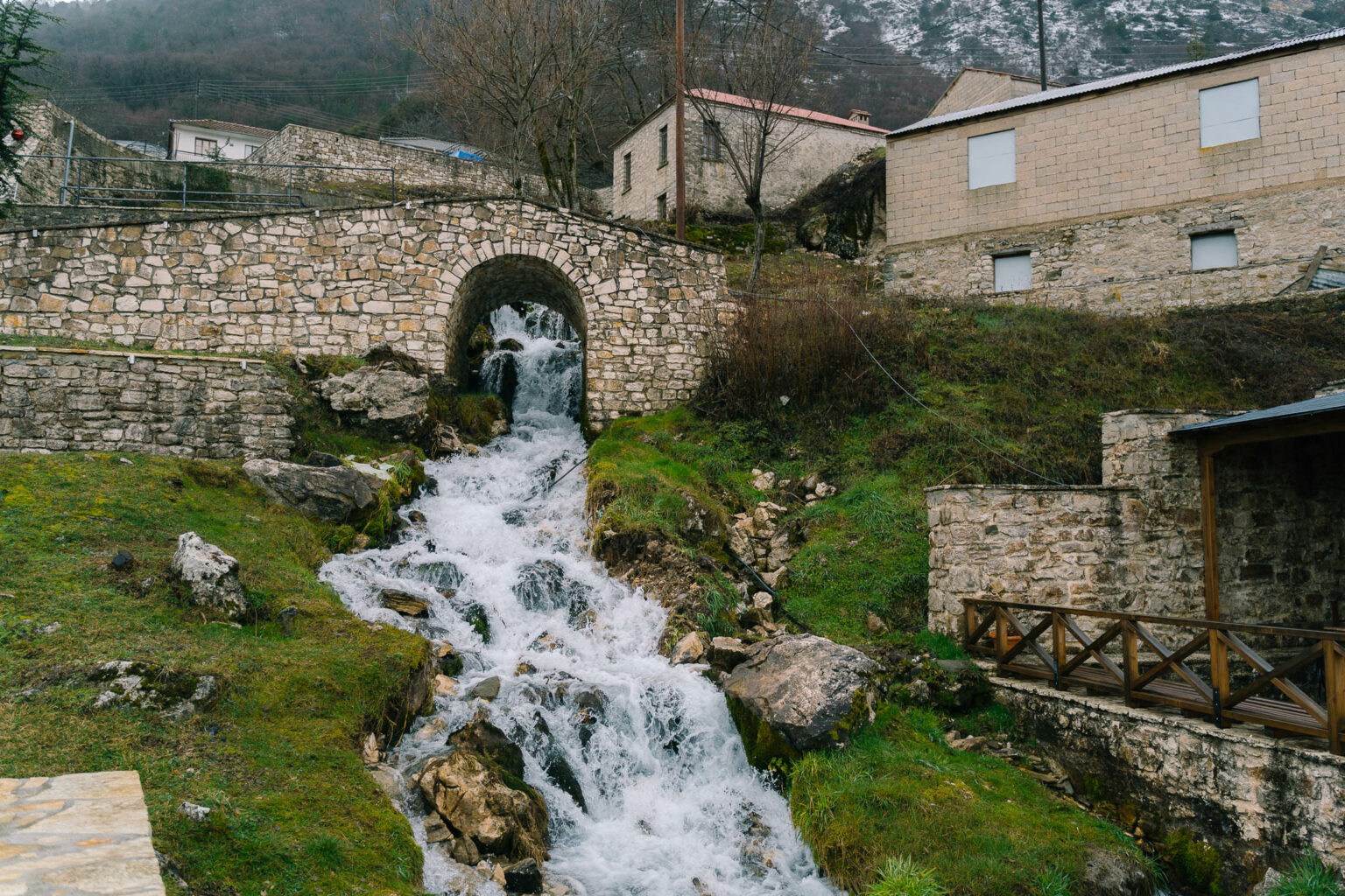 Μαντάνια και νεροτριβές στο Ανθοχώρι Μετσόβου | travel.gr