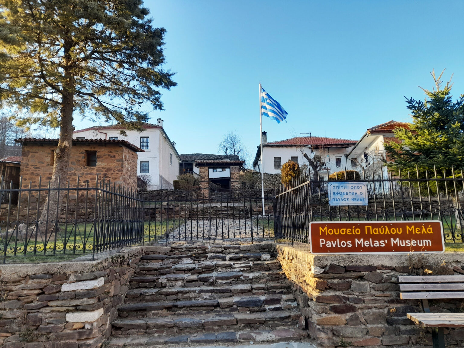 Τα φημισμένα πλινθόχτιστα χωριά των Κορεστείων στην Καστοριά | travel.gr