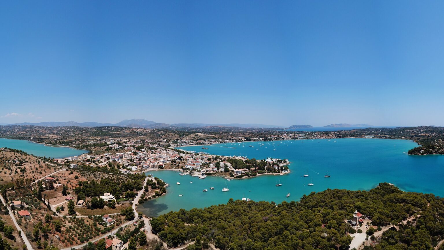 Kranidi: A small town in Argolida with unusual island charm| travel.gr