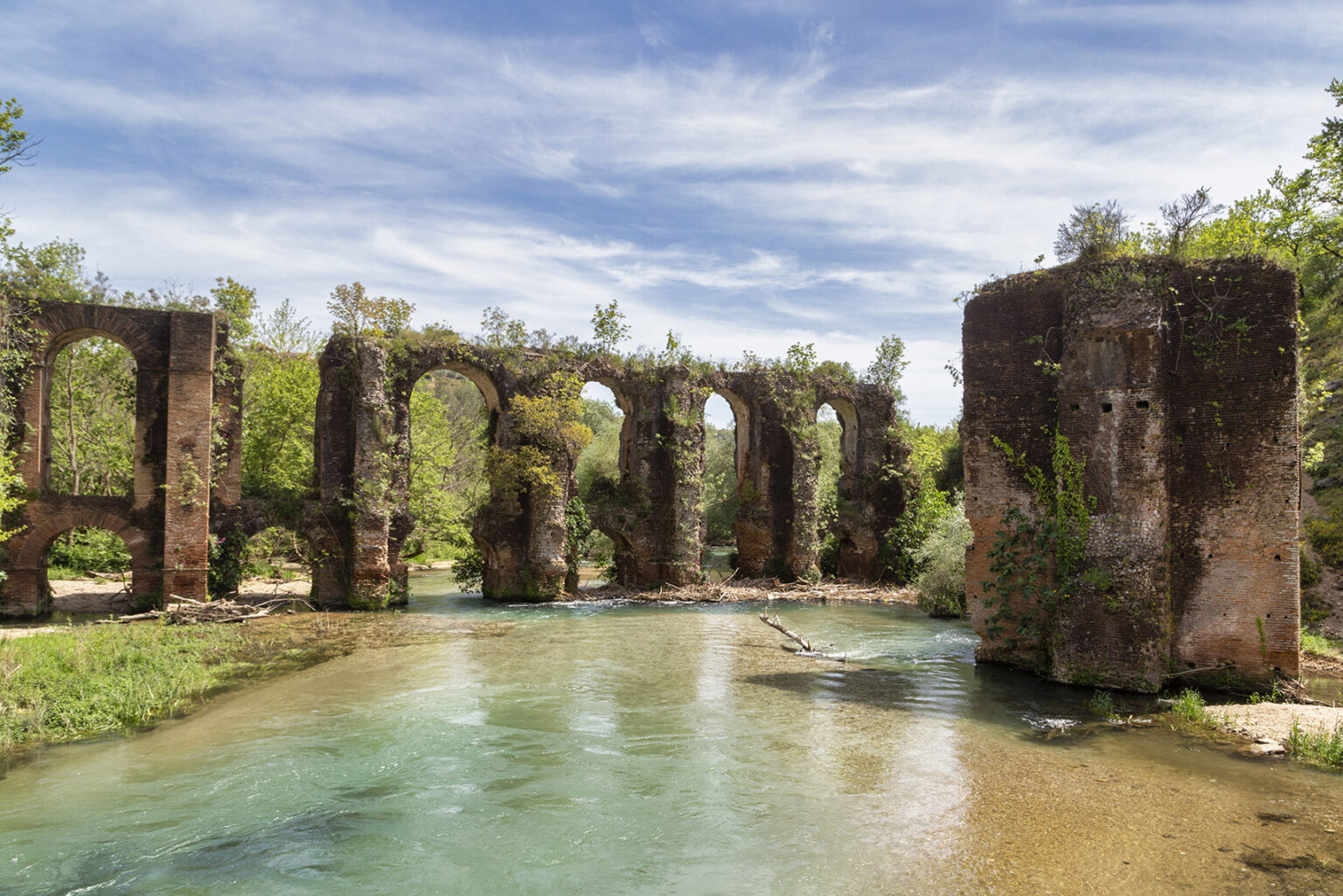 The Roman Aqueduct of Nikopolis, Preveza, Greece| travel.gr