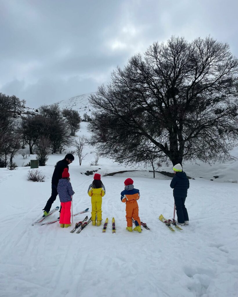 | travel.gr Spring skiing in the mountains of Crete