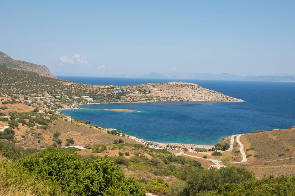 Για μπάνιο στα ανατολικά της Αττικής- Οι καλύτερες παραλίες | travel.gr