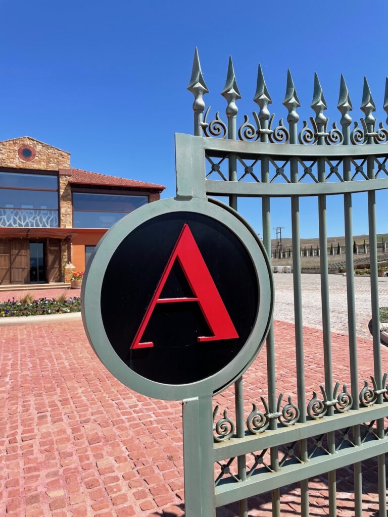 Κορυφαία «διαμάντια» στα μονοπάτια του κρασιού της Βόρειας Ελλάδας ...