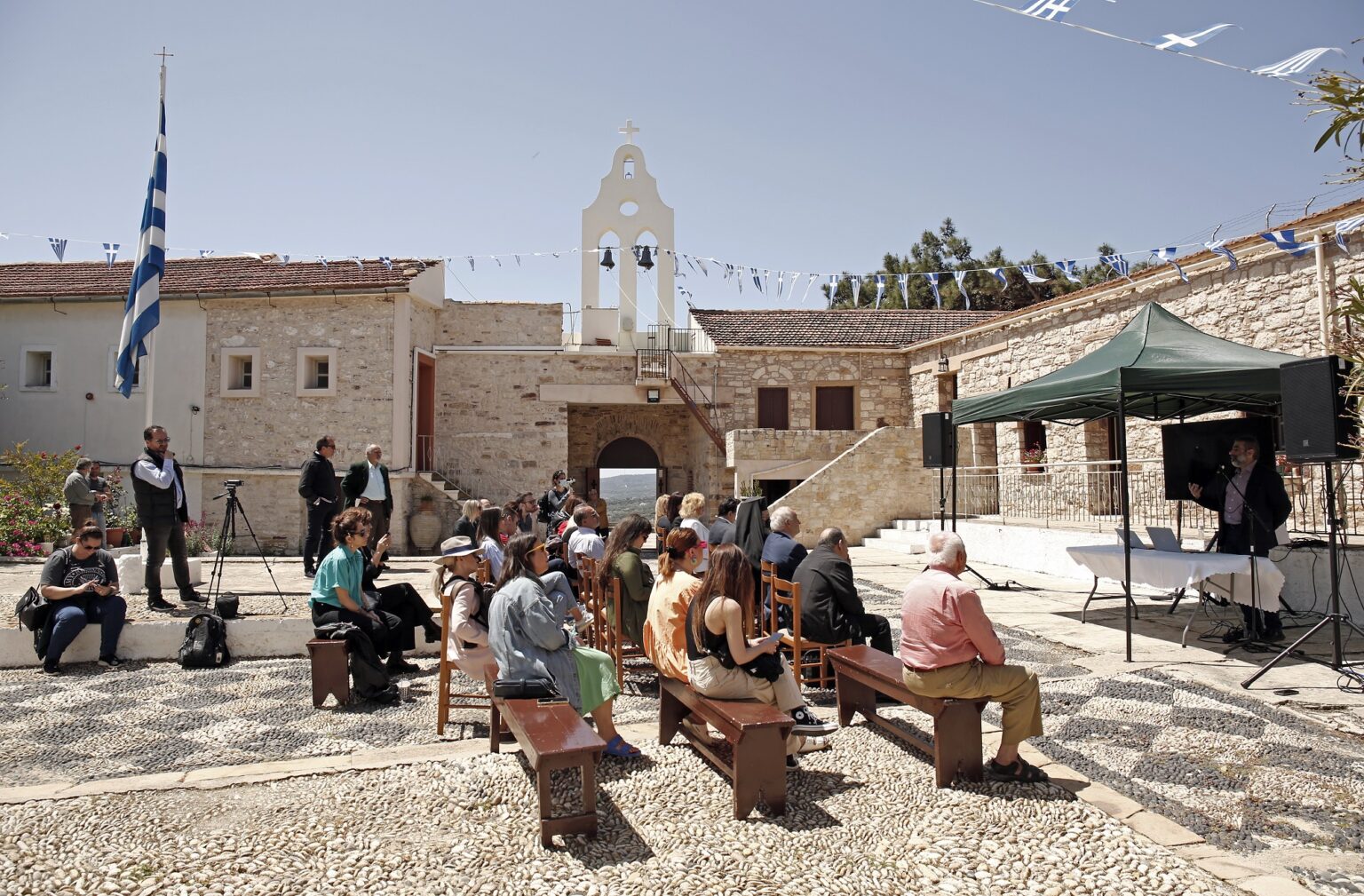 Visiting Chios: Scenic windmills, the scent of mastic, villages perched ...