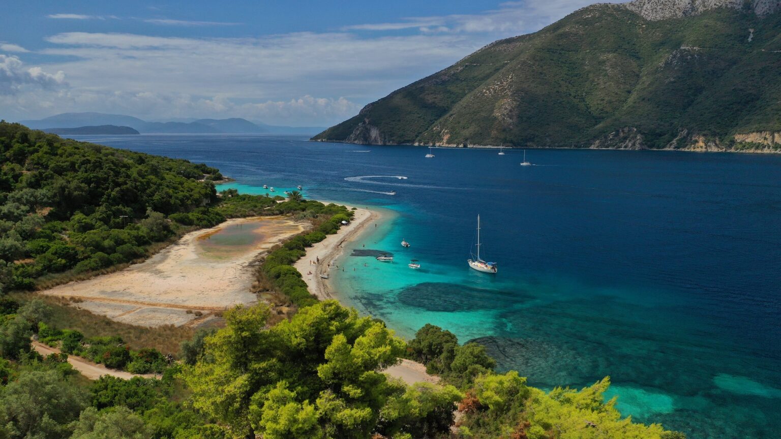 Your Guide to Lefkada| travel.gr