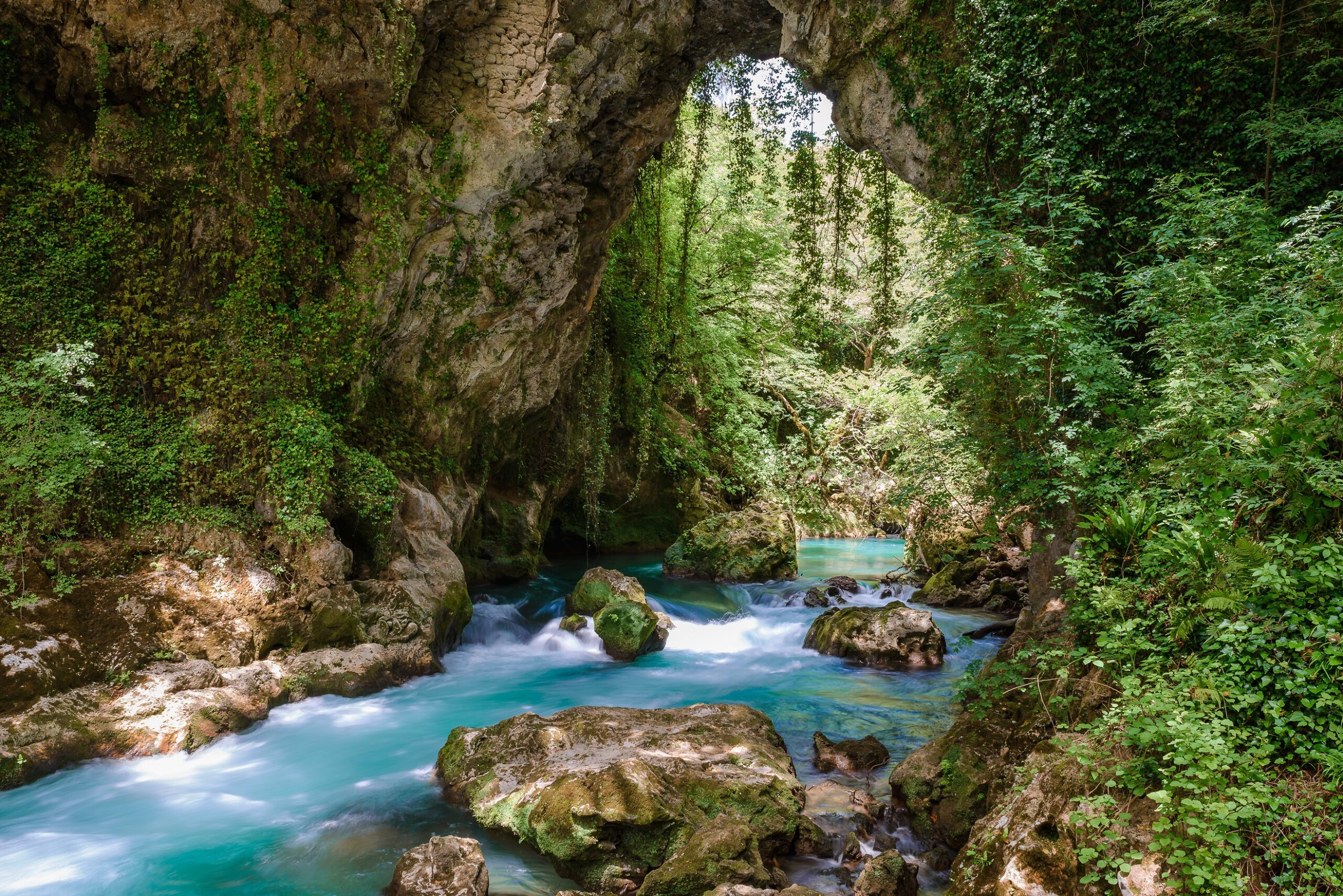 7 rivers in Greece for reinvigorating swims | travel.gr