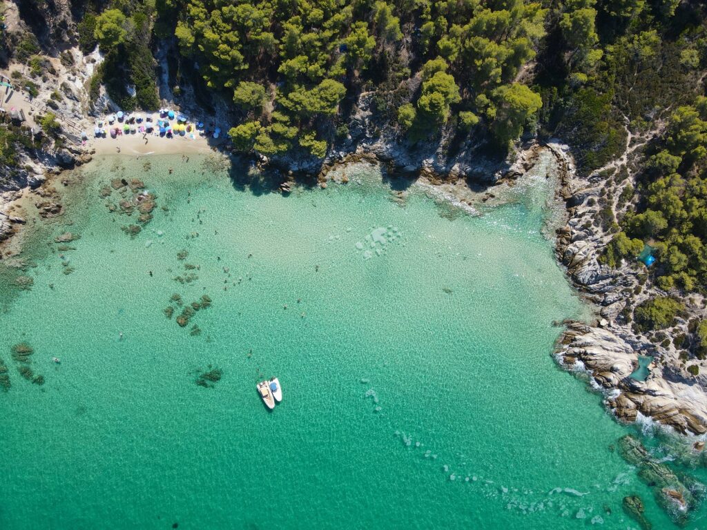 Road Trip στη Χαλκιδική: Οδηγώντας δίπλα σε μερικές από τις ωραιότερες ...