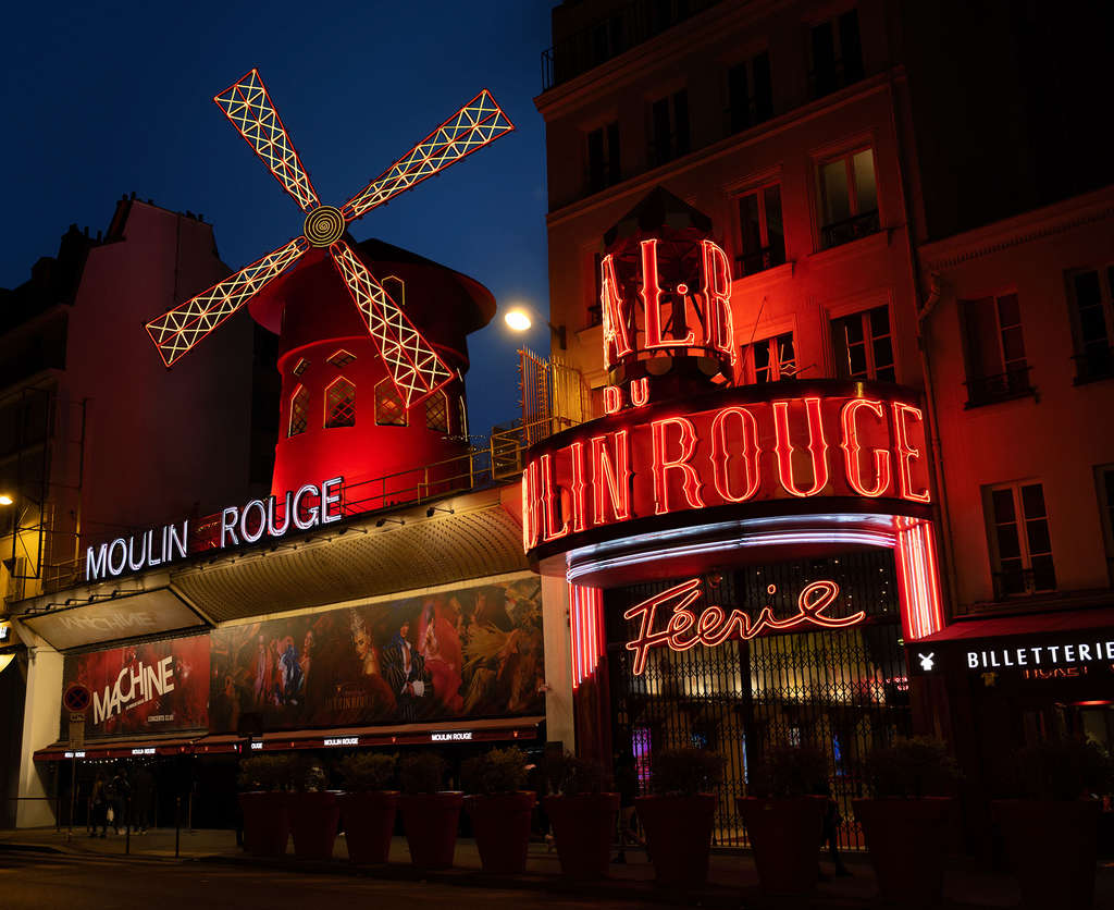 Moulin Rouge Διαμονή ανεμόμυλος με ένα ευρώ | travel.gr
