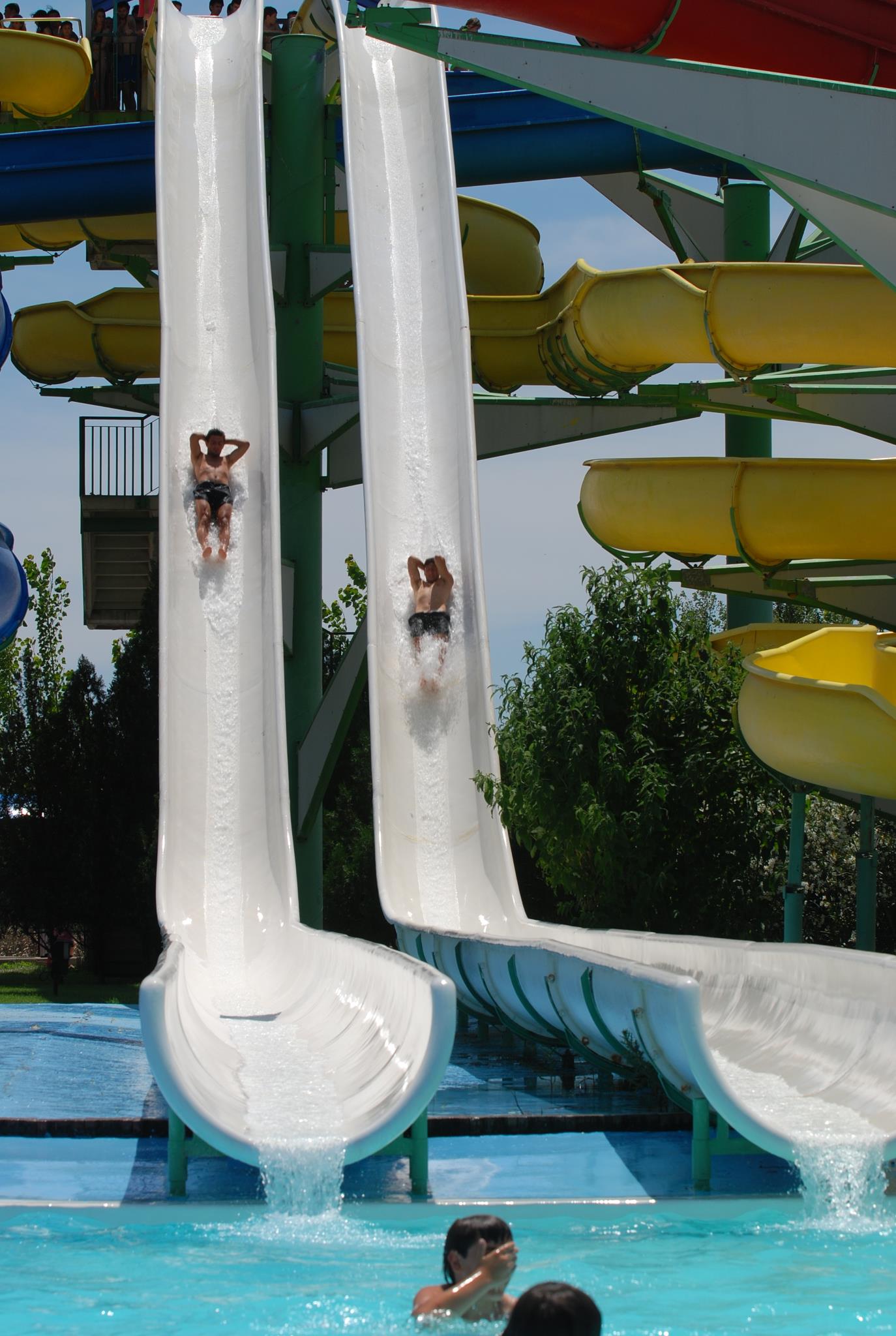 Τα εντυπωσιακότερα waterparks της Ελλάδας | travel.gr
