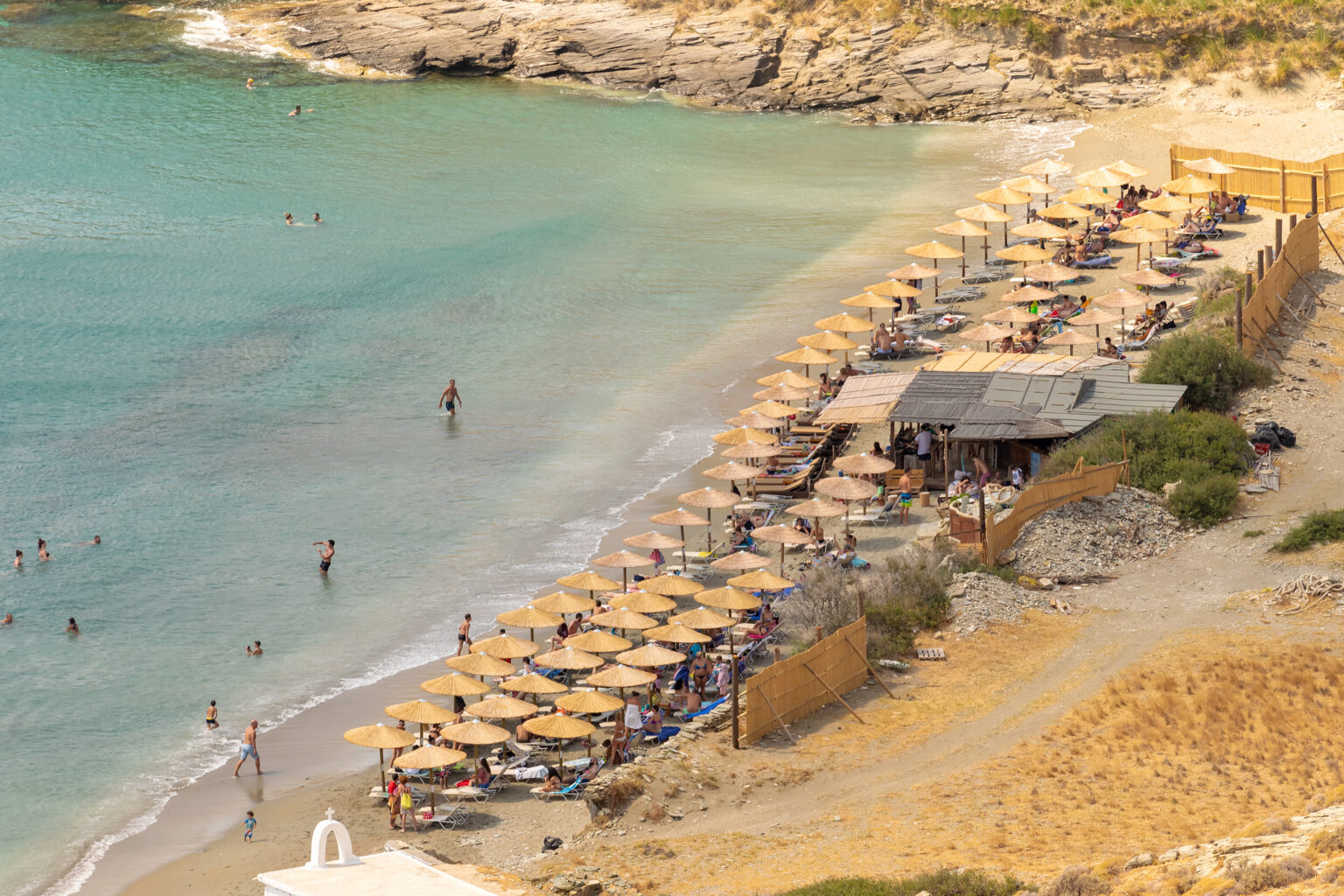 Οι εκπληκτικές παραλίες της Άνδρου| travel.gr