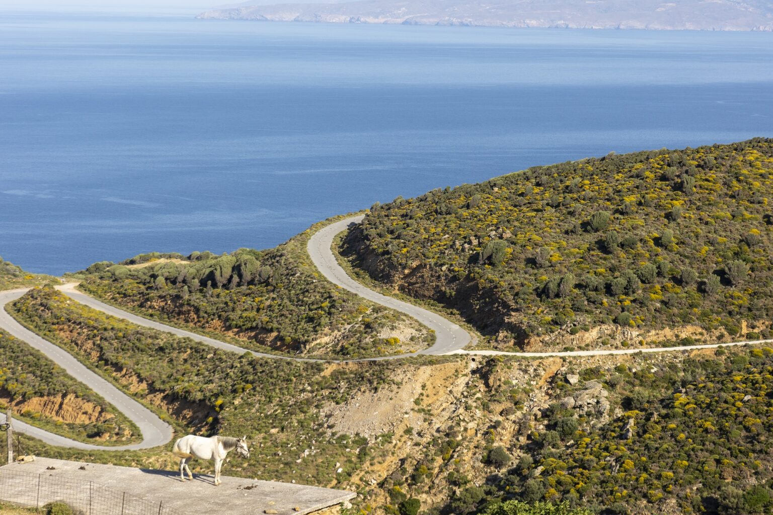 Κάβο Ντόρο απόκοσμο ανέγγιχτες παραλίες κρυφά μονοπάτια | travel.gr