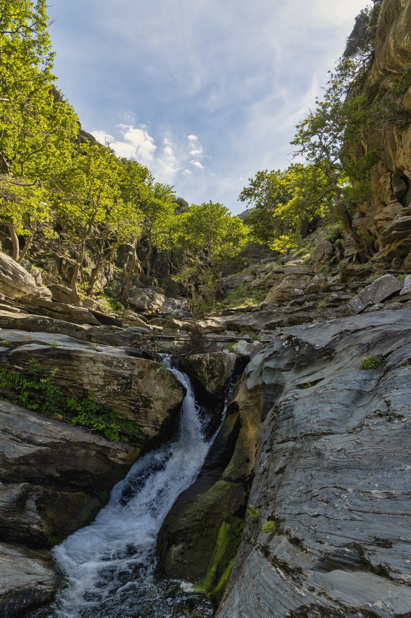 Μαρμάρι θέρετρο Νότιου Ευβοϊκού «εξωτικές» ομορφιές | travel.gr