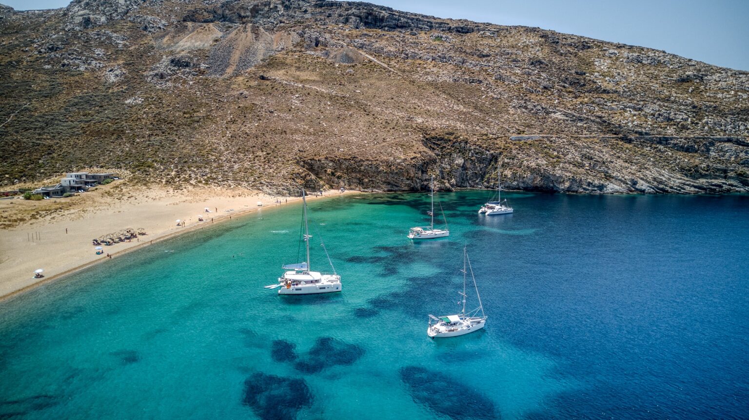 Σέριφος: Ένα νησί για όλο τον χρόνο| travel.gr