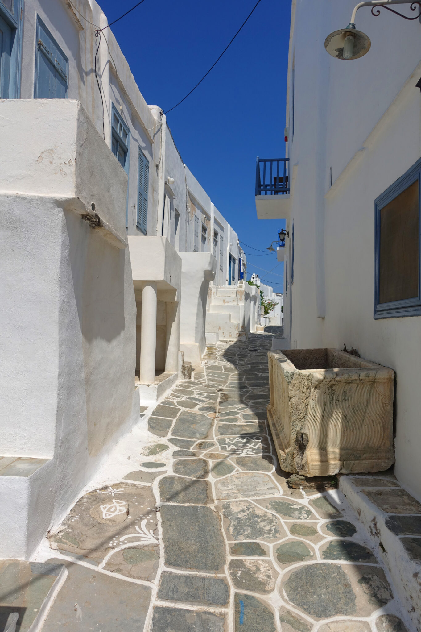 Κάστρο Σίφνου: Ένας οικισμός αληθινό ταξίδι στο χρόνο | travel.gr