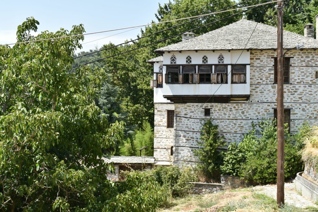 Βυζίτσα και Πινακάτες: 2 χωριά στο Πήλιο | travel.gr