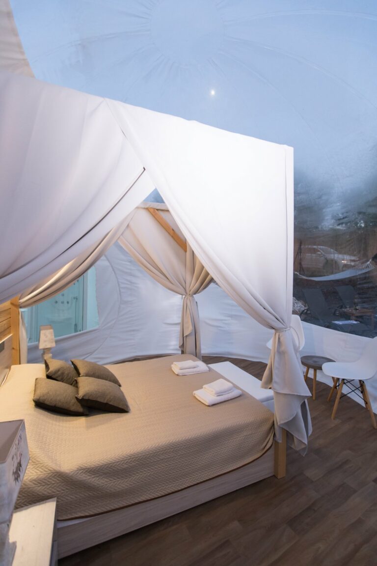 Glamping στην Ελλάδα -Πανέμορφες σκηνές κάτω από τα άστρα, μία ανάσα ...