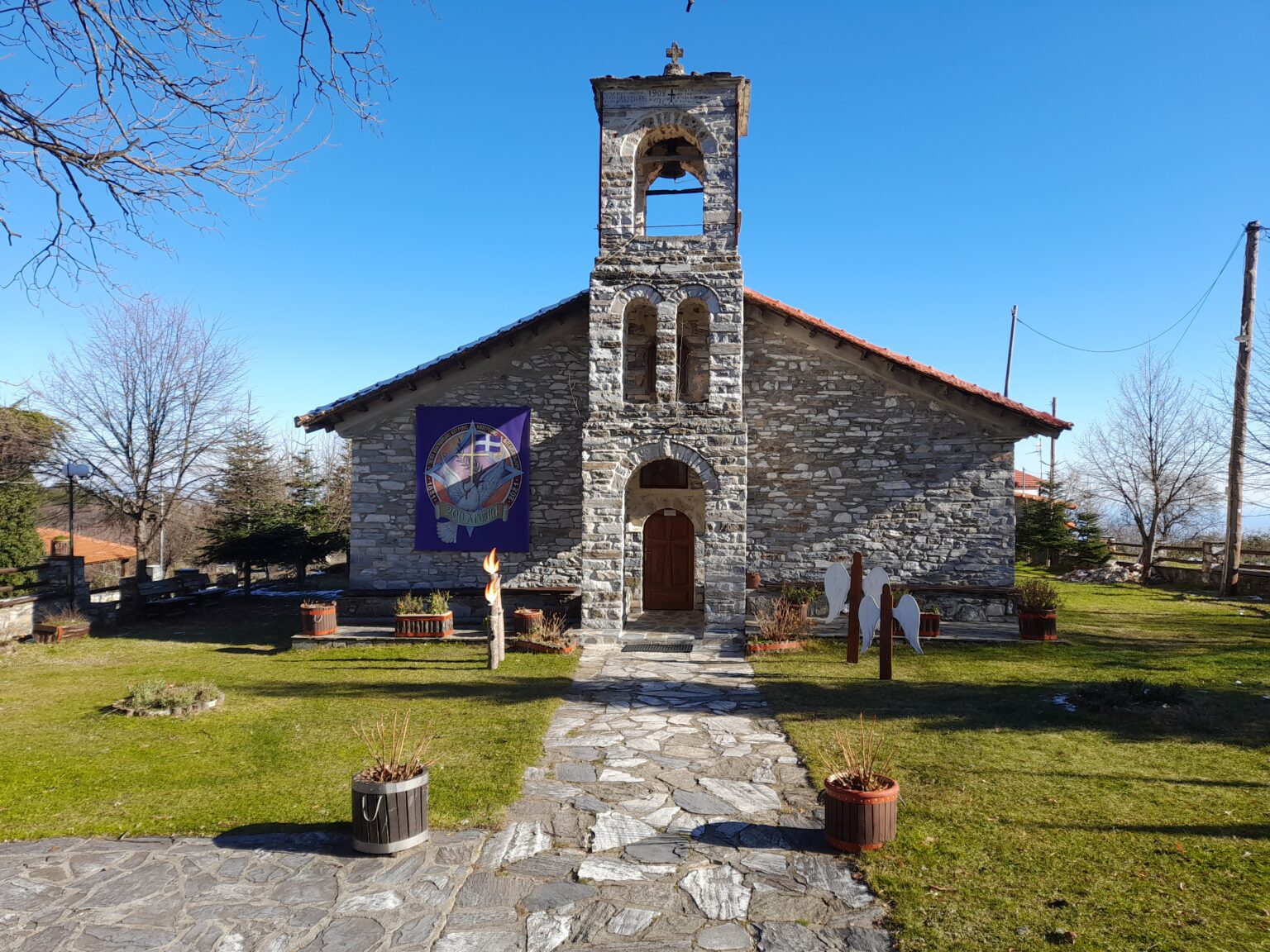 Η μικρή Άνω Μηλιά Πιερίας με τα μεγάλα μονοπάτια της | travel.gr