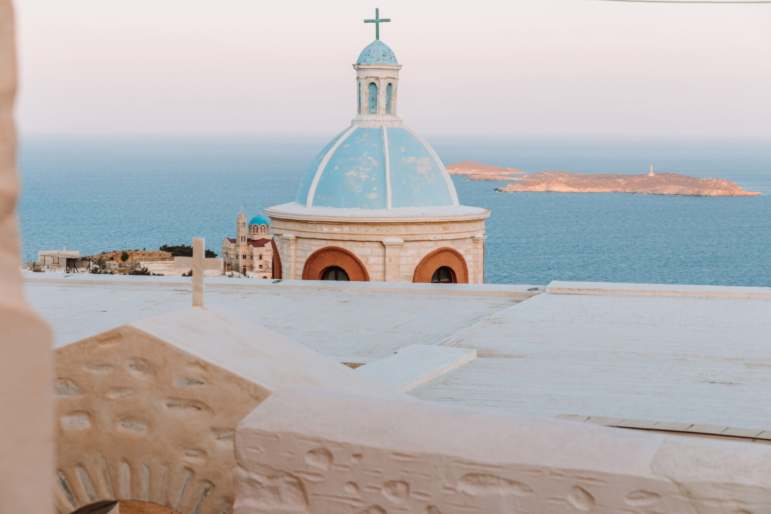 5 στάσεις στην Άνω Σύρο -Πλούσια ιστορία, νόστιμες γεύσεις ...