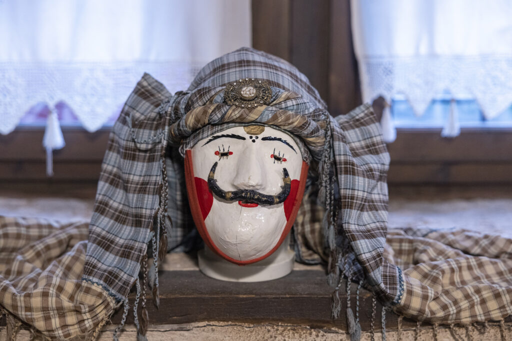 The Genitsaros and Boulas: Carnival in Naousa, Greece| travel.gr