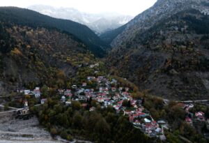 Τα χωριά του Ασπροποτάμου: Πανέμορφοι, γραφικοί οικισμοί στις όχθες του ...