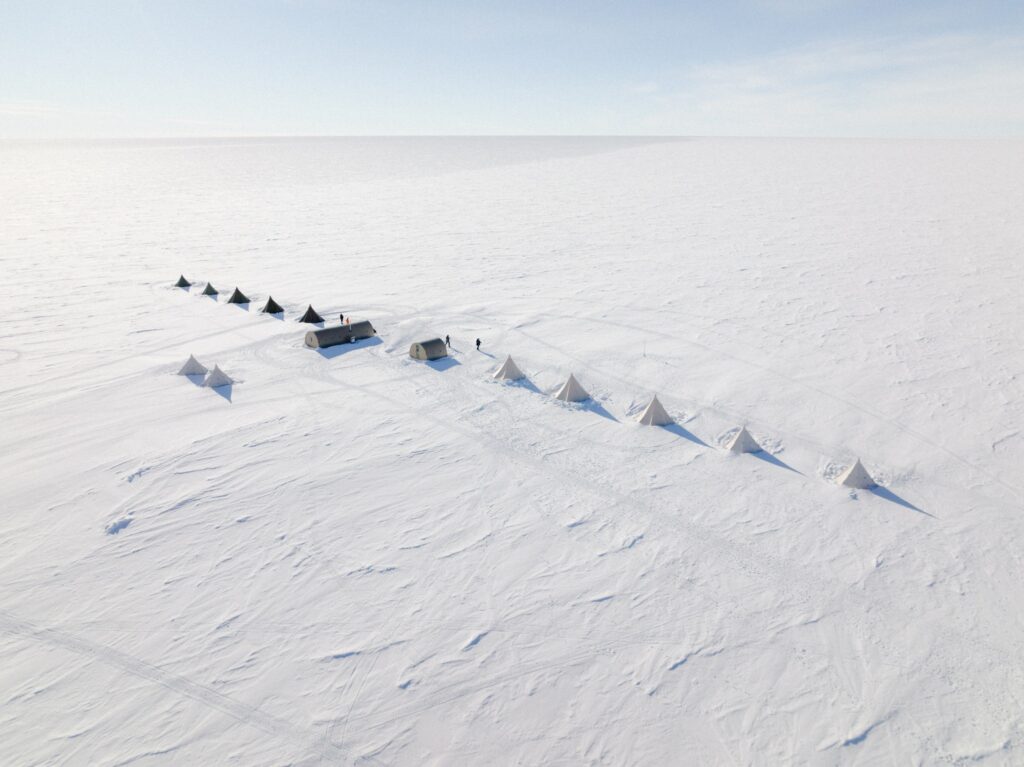 Echo Base της White Desert στην Ανταρκτική | travel.gr