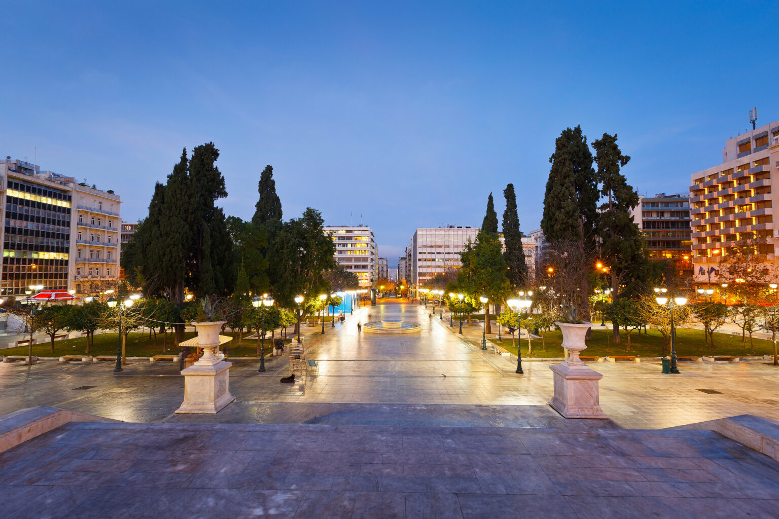 Hanging Out in Athens' Central Squares | travel.gr