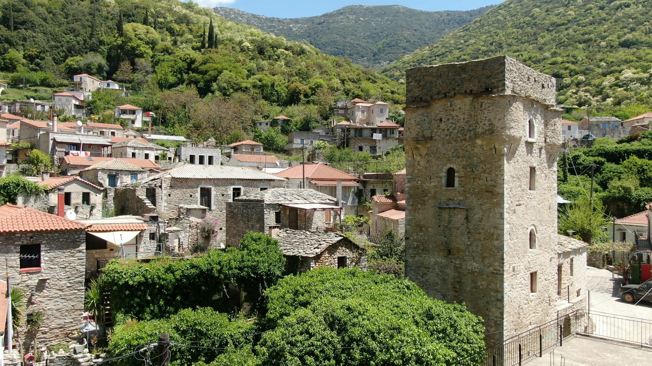 Καστανέα γραφικό καλά κρυμμένο χωριό ορεινή Μάνη | travel.gr