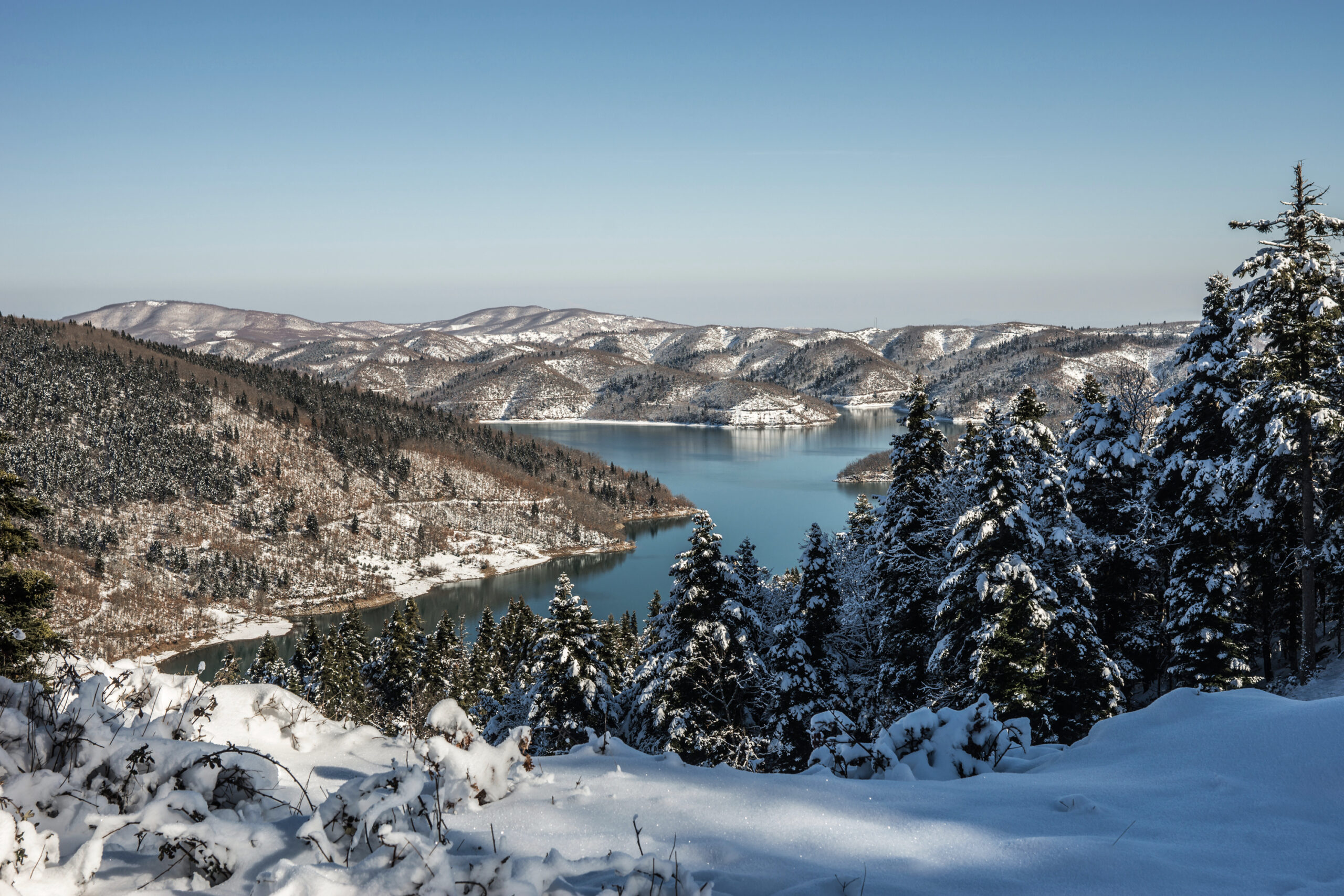 Λίμνη Πλαστήρα για τα Χριστούγεννα | travel.gr