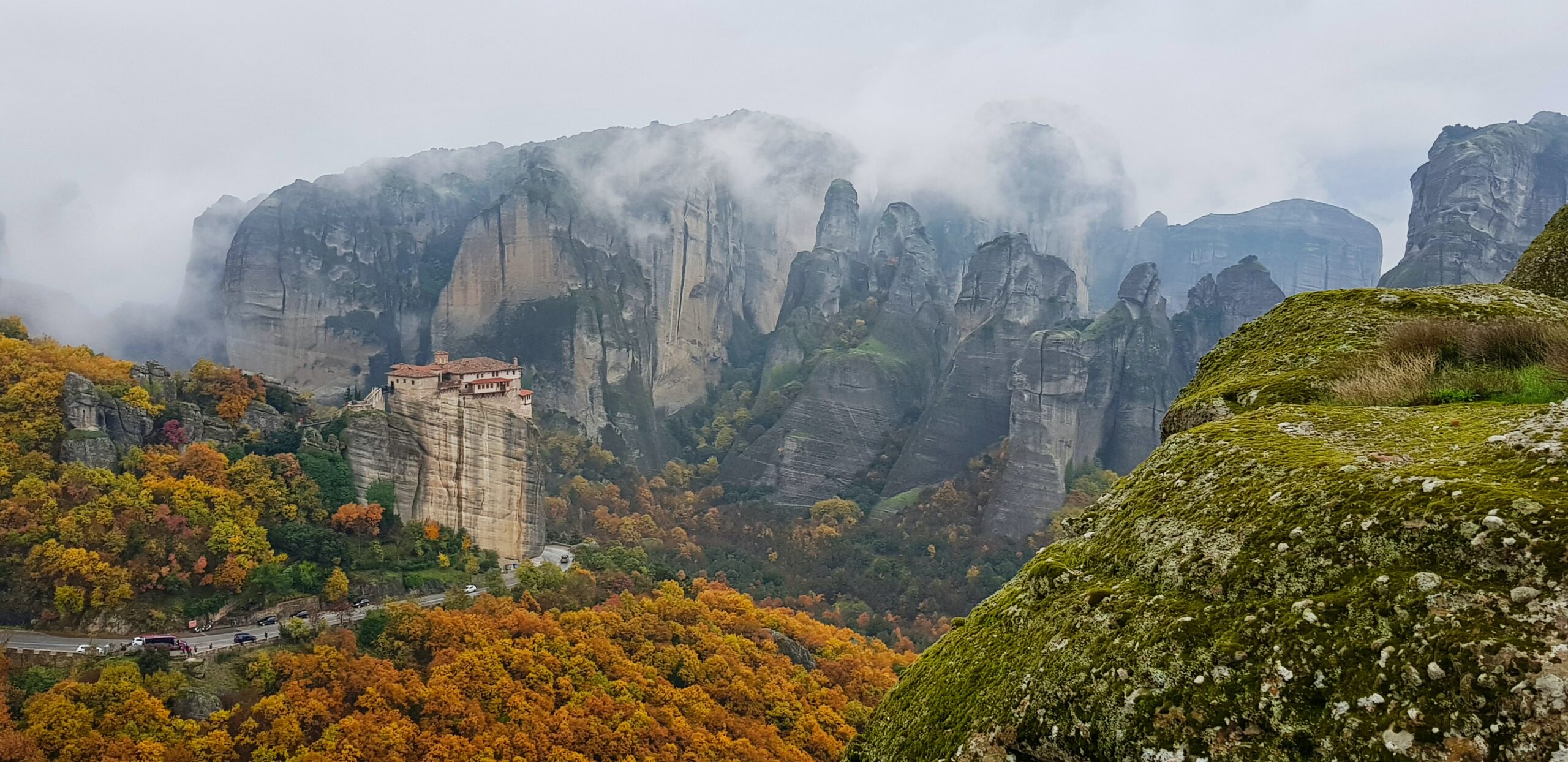 Booking.com: Ταξιδιωτικές τάσεις για το 2023 | travel.gr