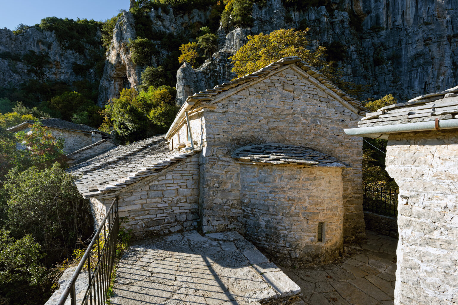 Σαββατοκύριακο στο Μονοδένδρι