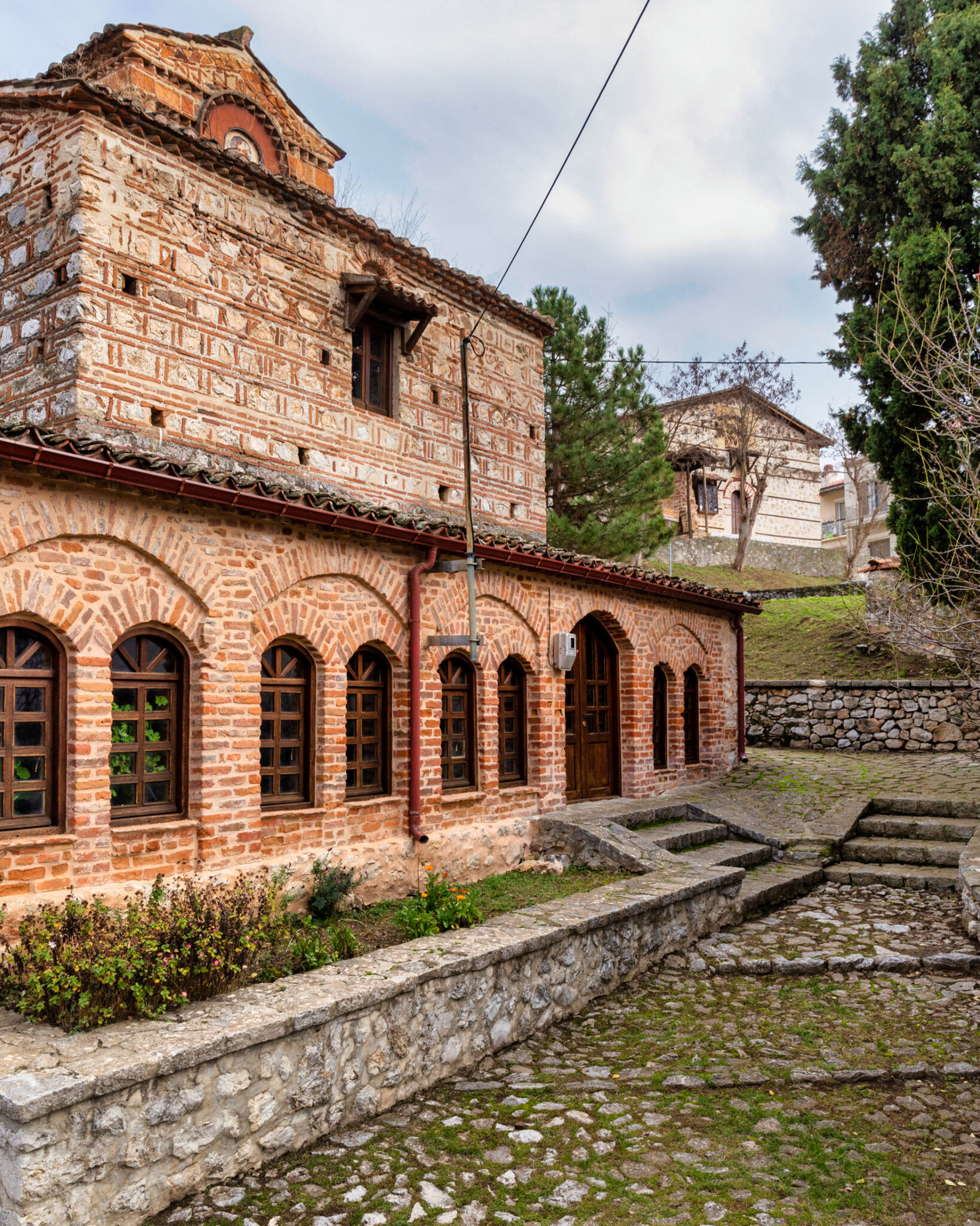 Οι ναοί της Καστοριάς| travel.gr
