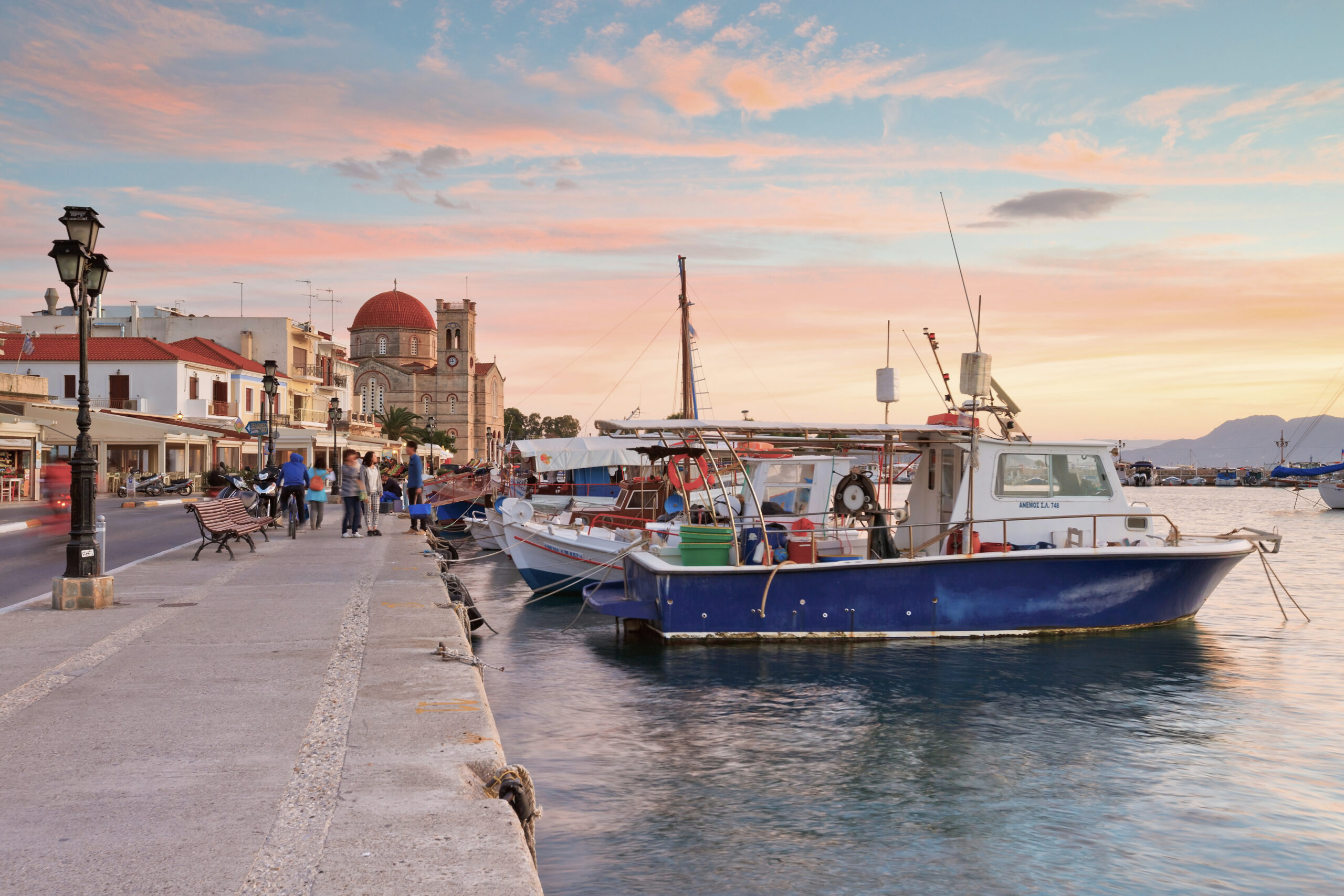 Οικογενειακή απόδραση στην Αίγινα | travel.gr