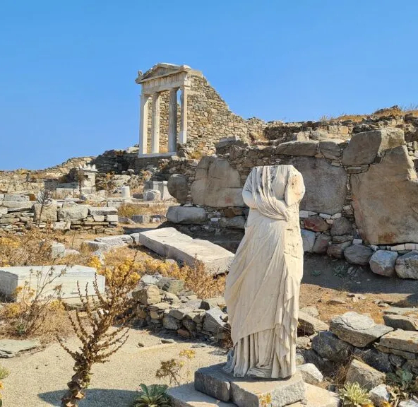 The Soul of the Cyclades: Delos Mythology and History | travel.gr